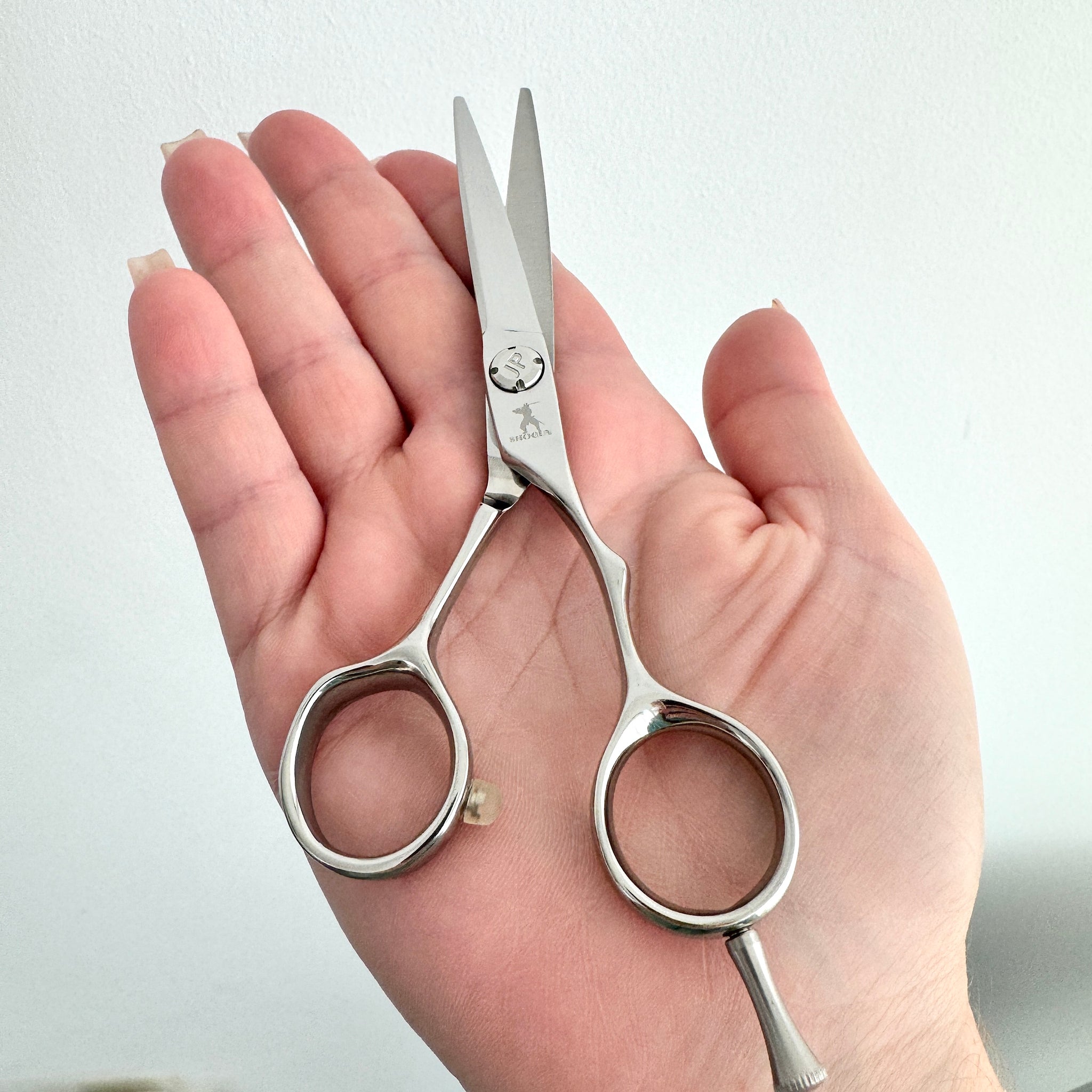 Shogun Asahi Professional Japanese Hairdressing Scissors – Shogun Scissors